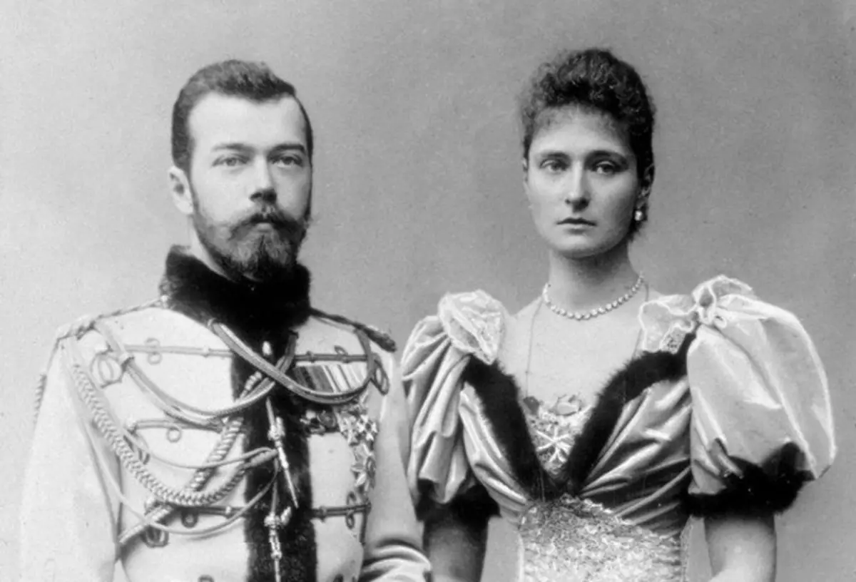 Warum verboten russische Kaiser, Russisch zu heiraten?